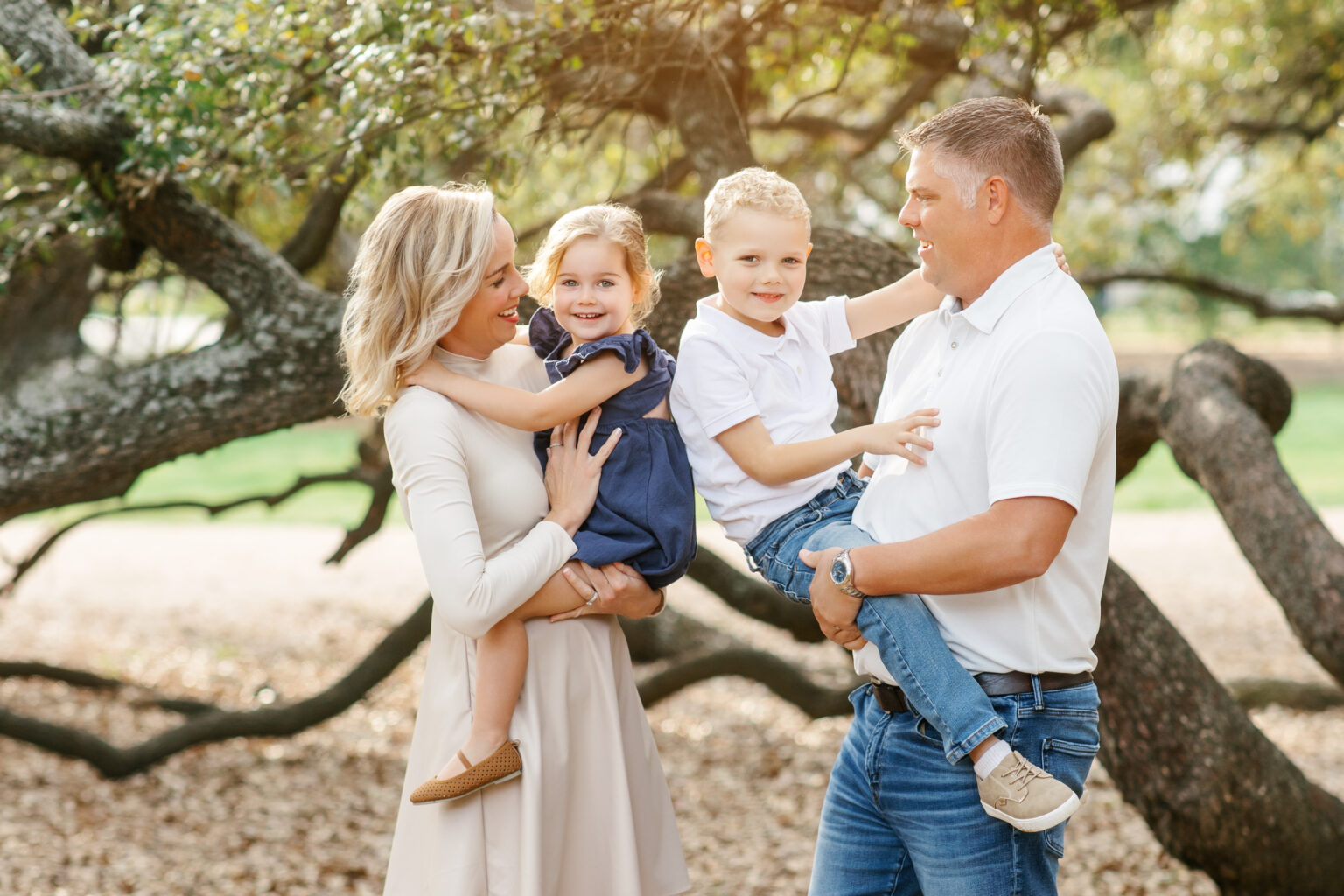 Houston Family Photographer | Olson Family | Mindy Larson Photography